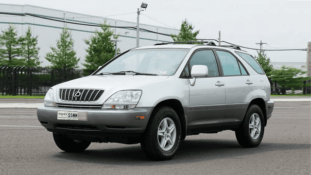 មកដឹងចំណុចពិសេស RX300 Coach Edition ដែល Lexus ផលិតក្នុងឆ្នាំ 2002 ...