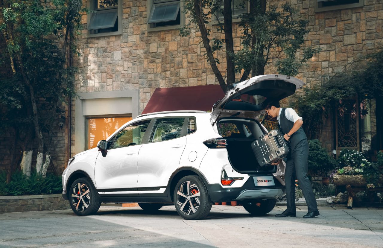 មកដល់ថ្មីទៀតហើយ! ឡានថ្មីតម្លៃ ២ ម៉ឺនស្តើង ប្រហែលឡានមួយទឹកដែរ នាំចូលដោយ ...