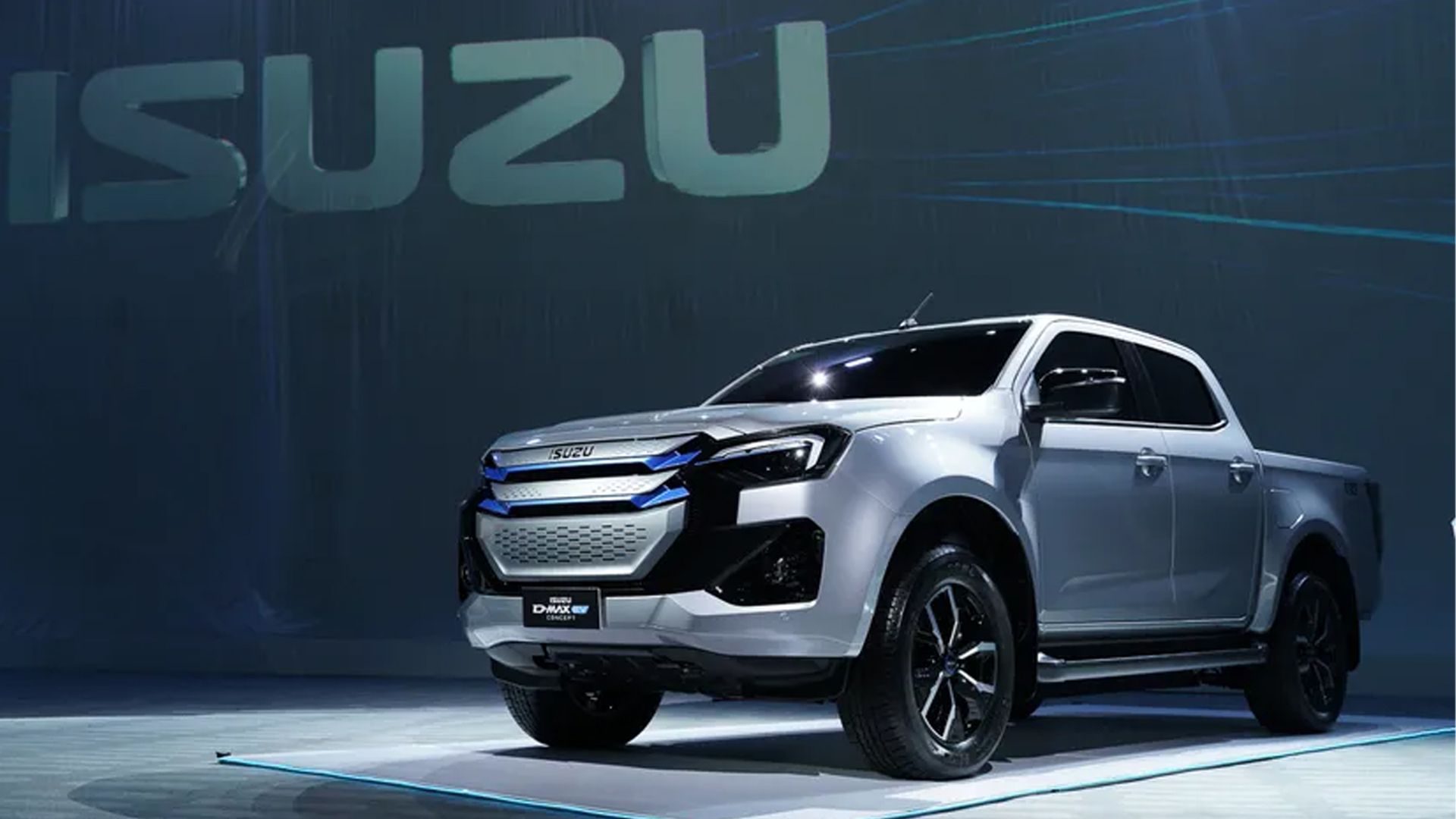 Isuzu ចេញរថយន្ដគំរូ Pick Up អគ្គិសនីម៉ូឌែល D-Max EV សាកម្ដងល្មមរត់ពី ...