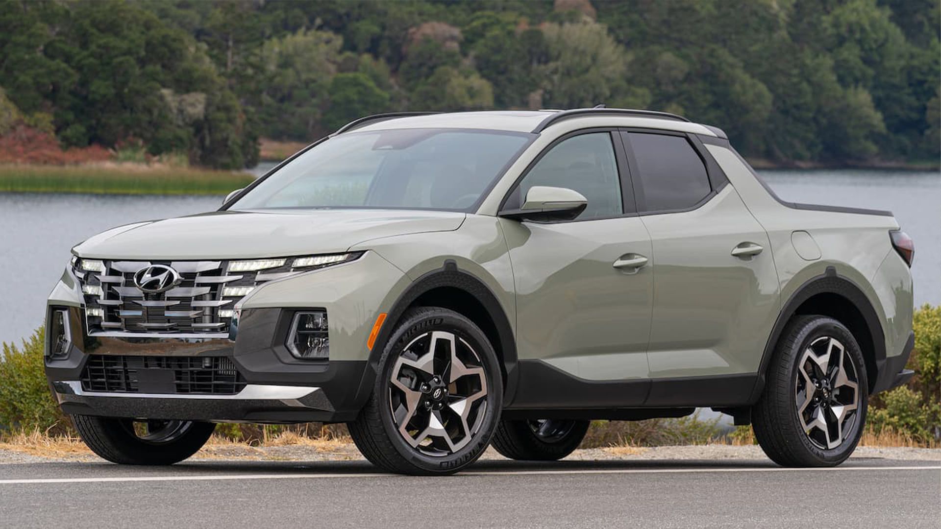 Santa Cruz ជា Pick Up កូនកាត់បំពាក់គ្រោងឆ្អឹង Unibody គ្មានឡើយ 4WD ឬ ...